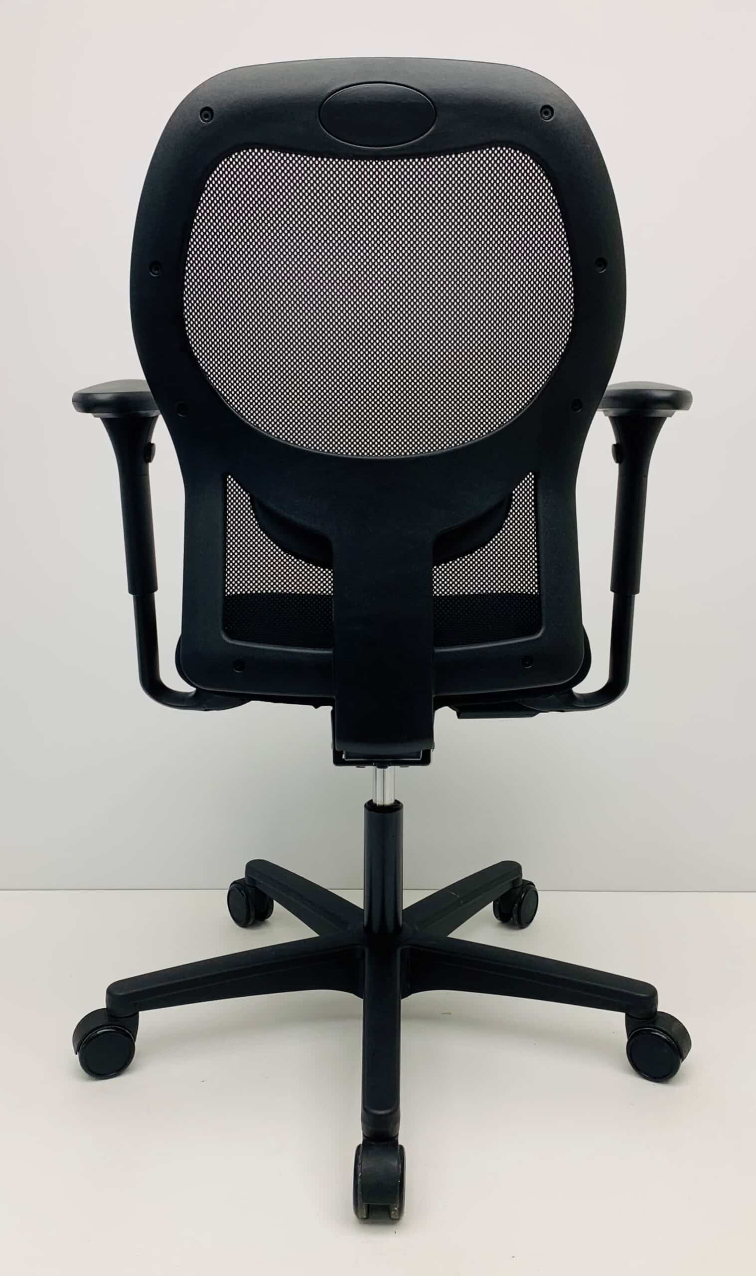 Bureaustoel Ahrend 160 zwart Nieuwe stof | Gebruiktebureaustoel.nl