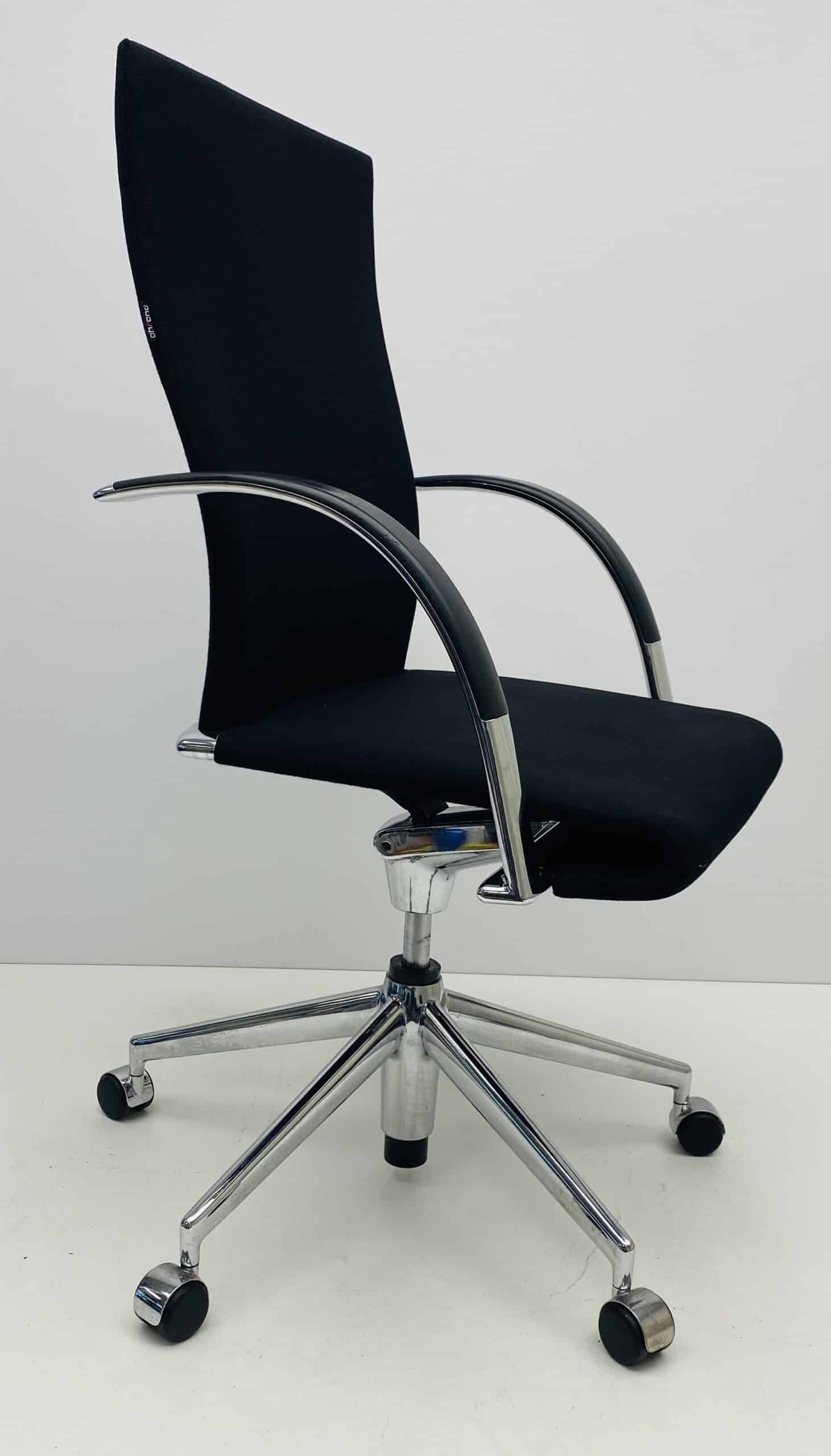 Vergaderstoel Ahrend 350 zwart | Gebruiktebureaustoel.nl